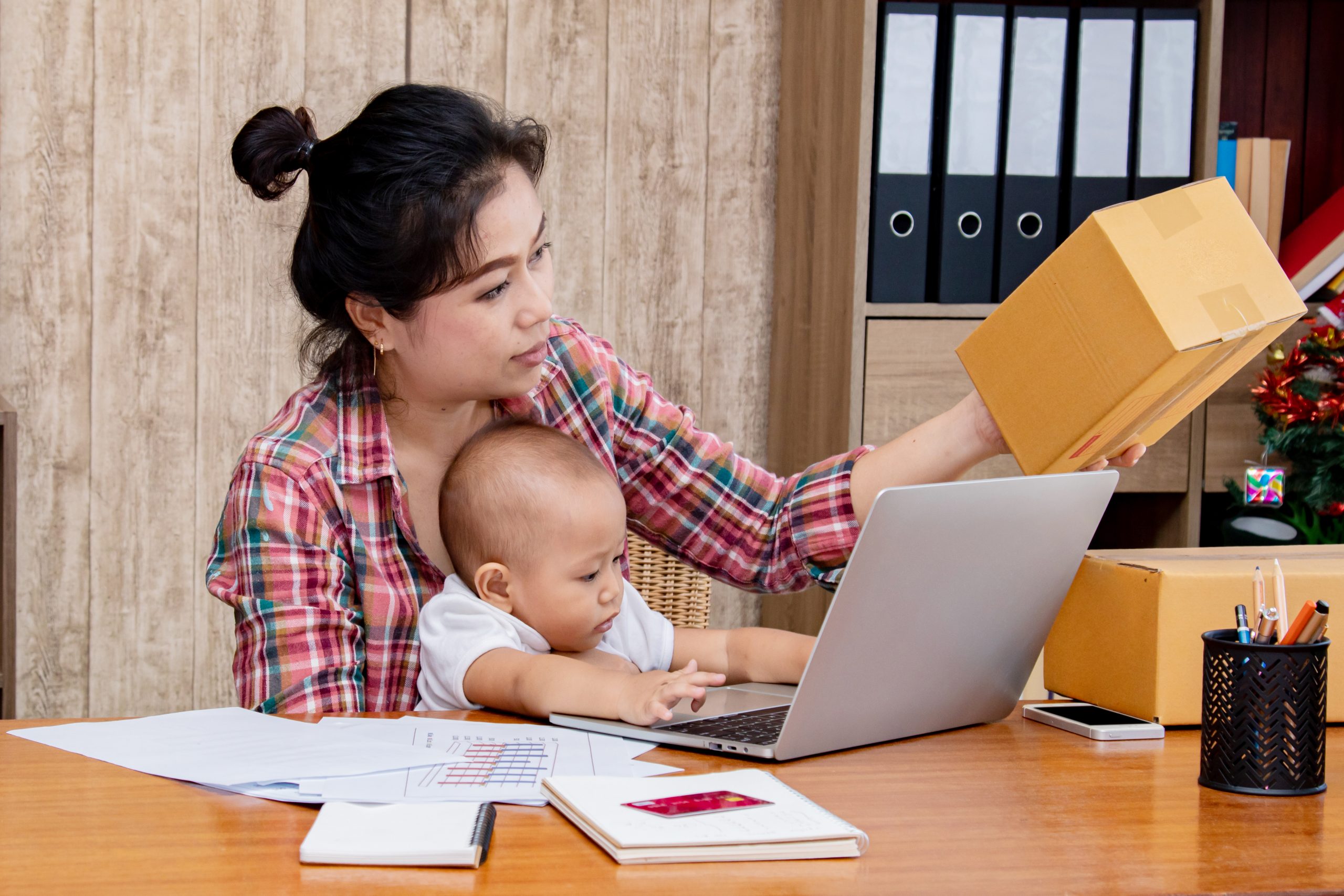 Peluang Usaha yang Cocok Bagi Ibu Rumah Tangga - Berkeluarga