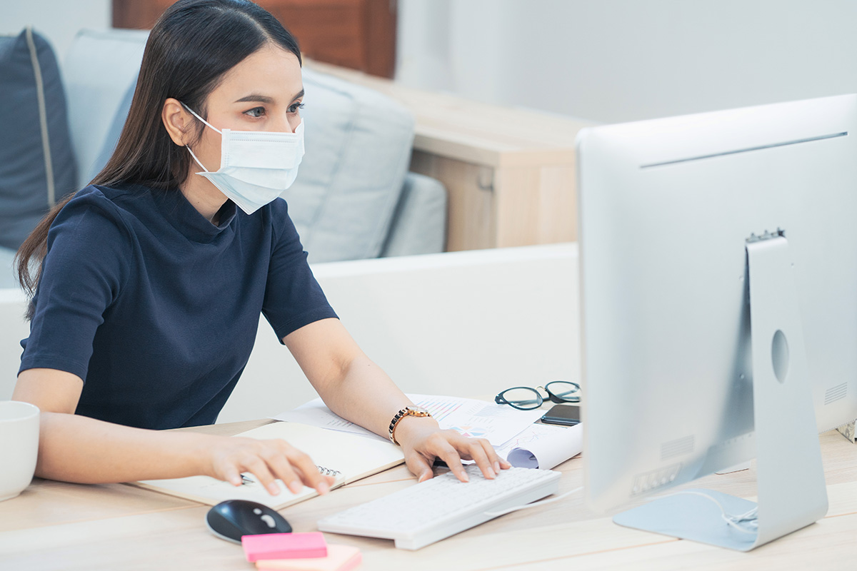 Tips Makeup Tetap Fresh Meskipun Pakai Masker - Berkeluarga