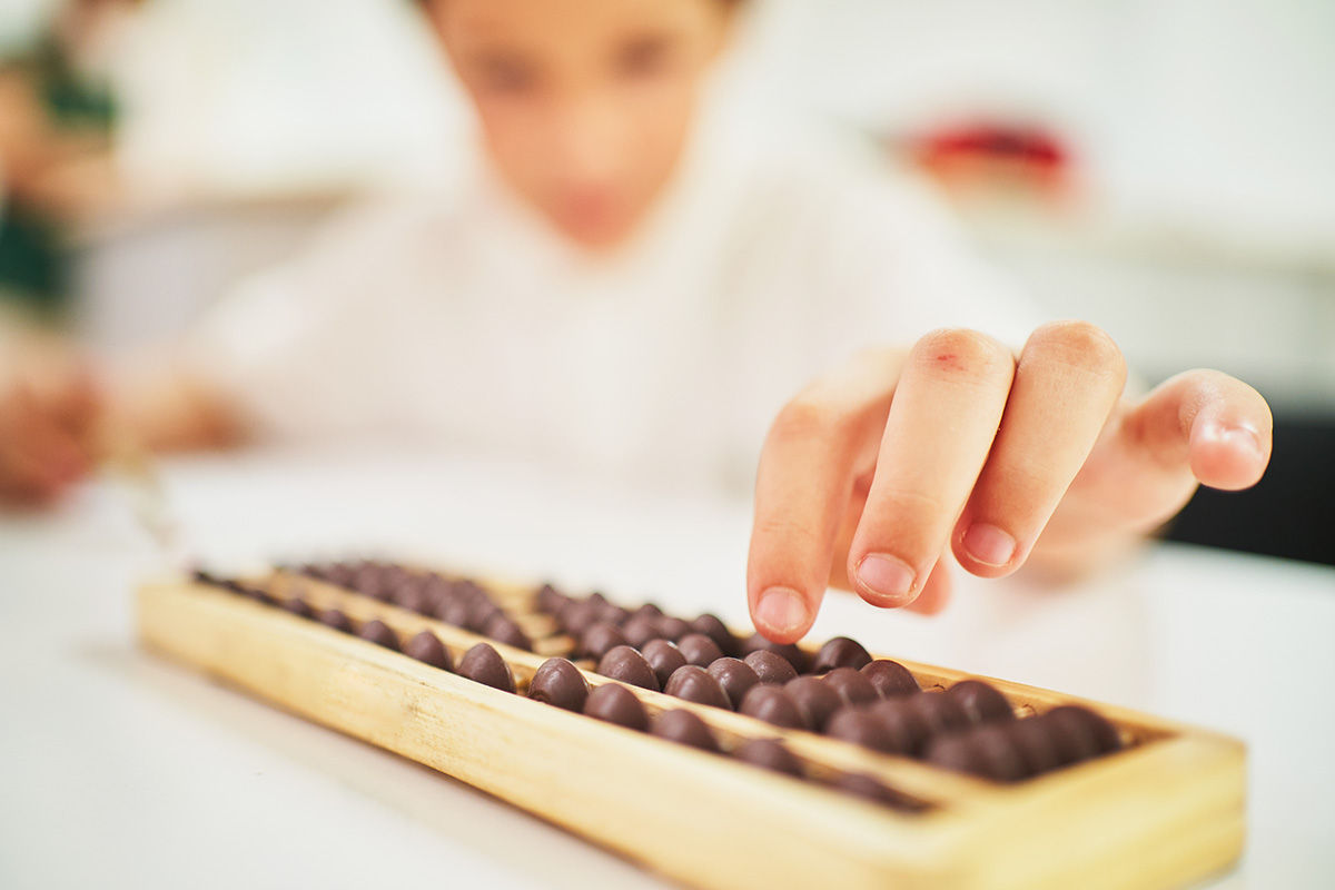 Manfaat Sempoa dalam Meningkatkan Kecerdasan Anak - Berkeluarga